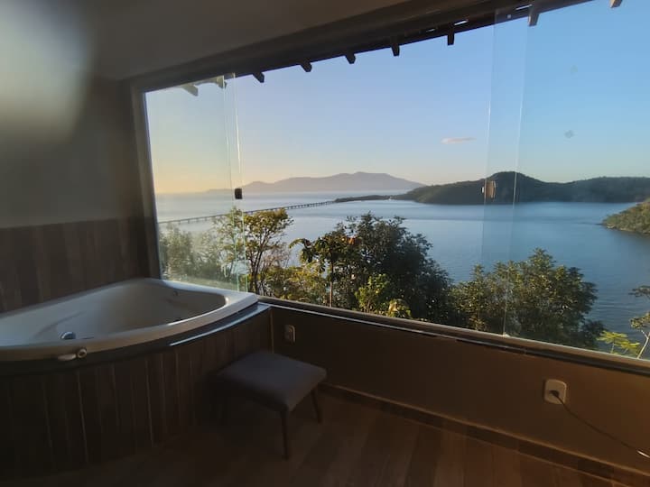 Suíte Com Hidromassagem Para Casal Praia - Brazil