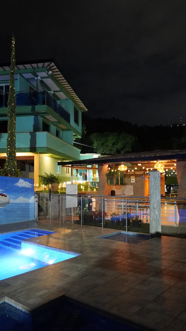 Alojamiento Turístico Cerca A Cristo Rey - Cali