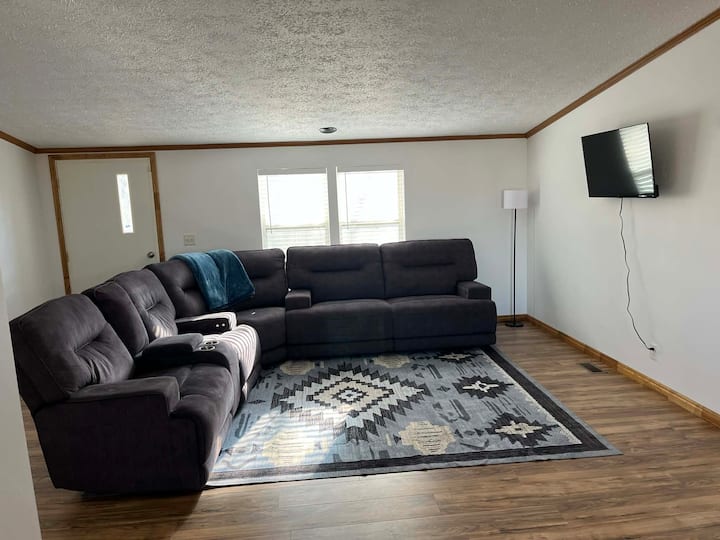 Burro's Burrow - Huntington, UT