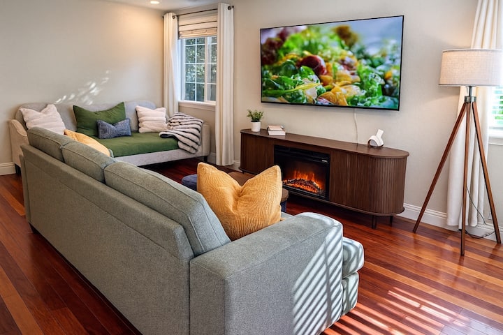 Cozy Home With Huge Yard & Gameroom Near Meta - フリーモント, CA