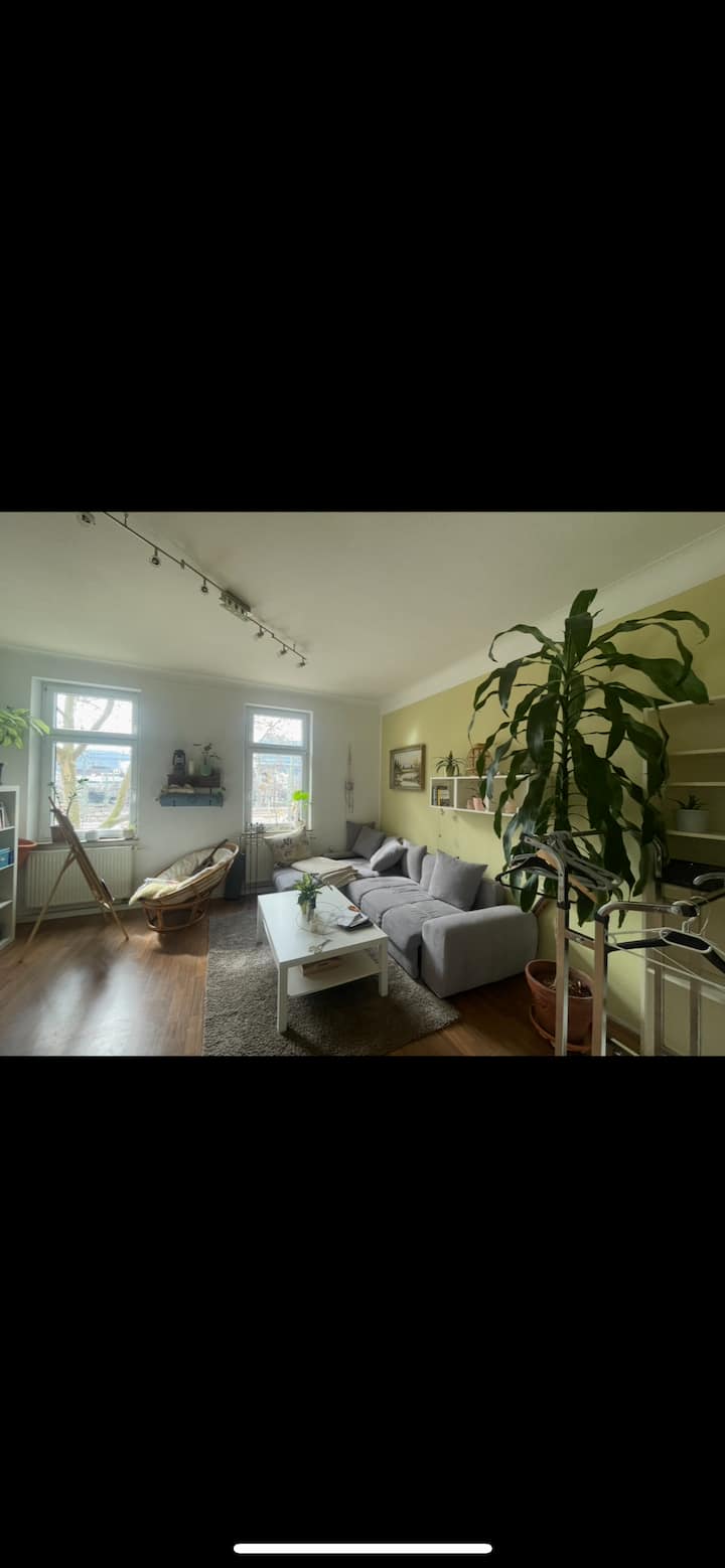 Gemütliche Wohnung 20 Min Aus Innenstadt - Esslingen