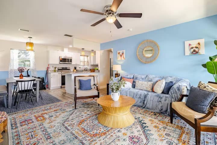 Business-ready Stay • Quiet • Central Tampa-wifi - Tampa, FL