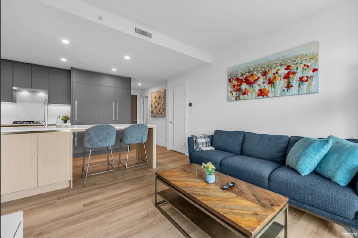 Cozy 1b+1b Condo/central Richmond - Delta, Britanya Kolumbiyası