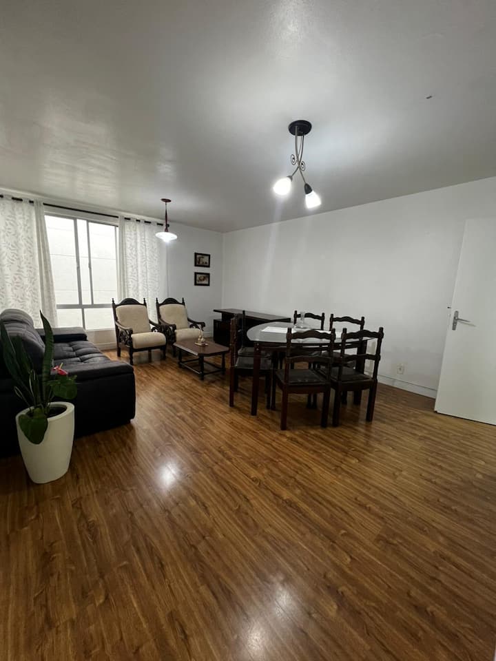 Balneário Camboriú A Poucos Passos Da Areia! - Balneário Camboriú