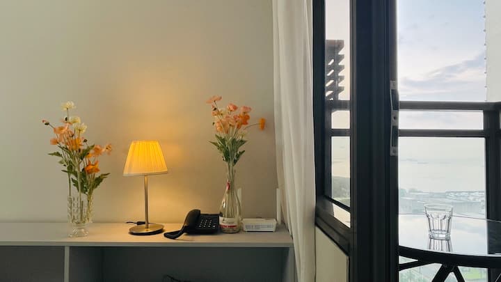 The Radiance Manila Bay Wharton Hotel S09 Superior - Manila
