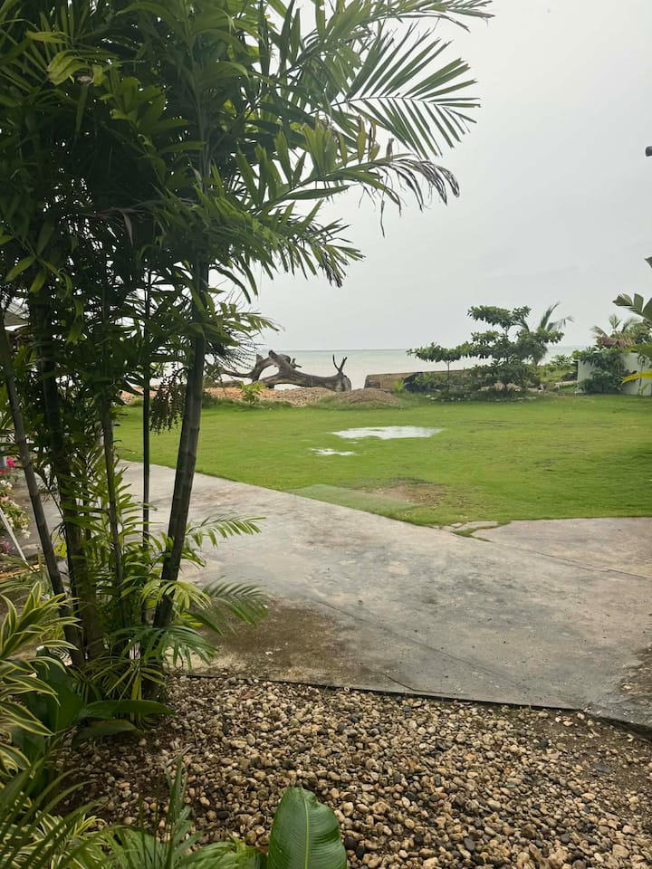 66km -Argao-beachfront And Quiet Environment - Argao