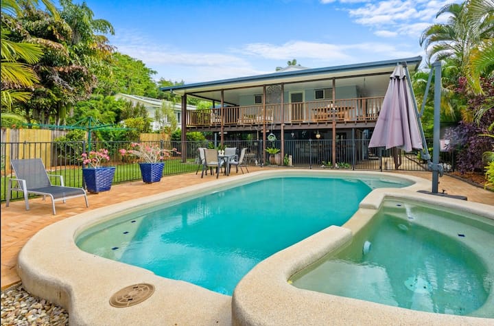 Tropical Family Retreat - Cairns