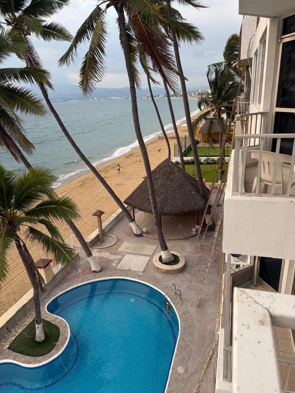 Apartment for rent in Manzanillo right on the beach - Flats for Rent in ...