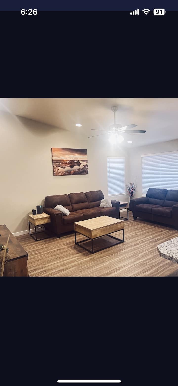 South Gate 2-bedroom House Near Horseshoe Bend - Page, AZ