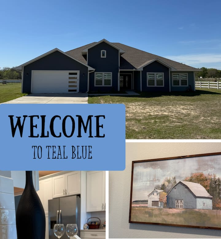 Countryside Escape: Modern Teal Blue Home - Point, TX