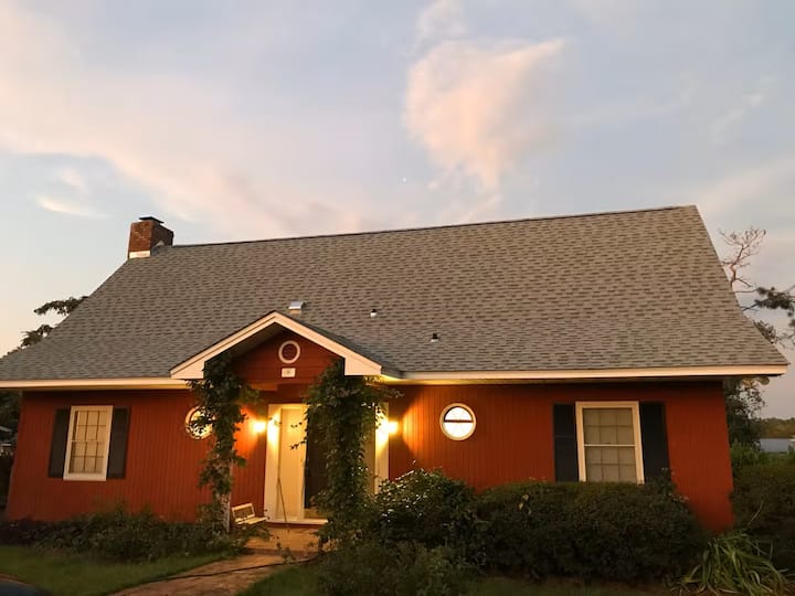 Sans Souci (No Worries) At The Lake-4 Bdrm, Hottub - Three Rivers State Park, Sneads