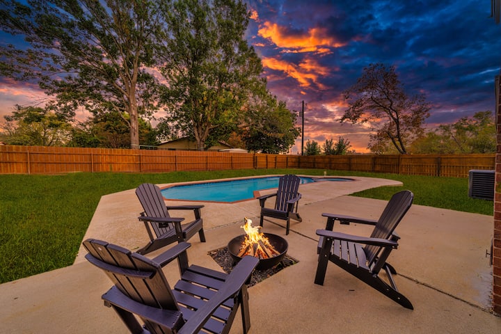 Entire Home| Pool | Firepit| Games| Denton, Texas - Denton, TX