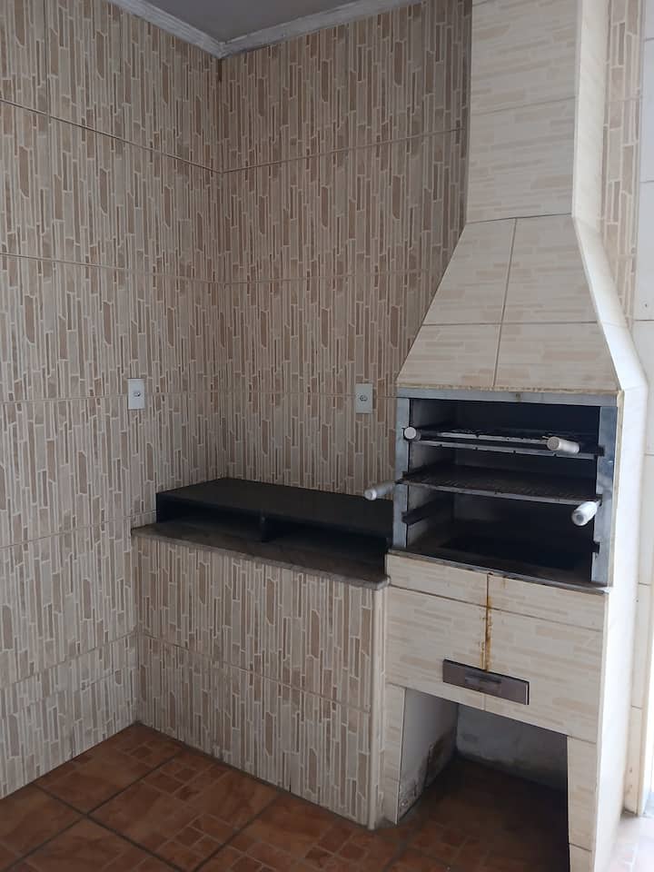 Casa Com 5 Quartos E 12 Camas - Mogi Guaçu