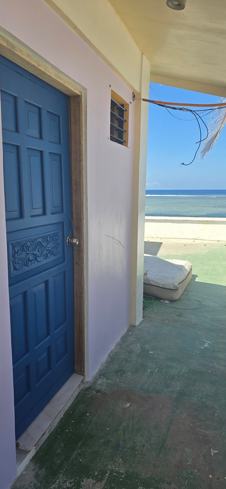 Tiny Budget Fan Room Kurosharabeachresort - Bolinao