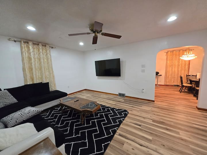 Spacious And Newly Renovated Cozy Home With Ac - Laurel Ridge State Park, Rockwood