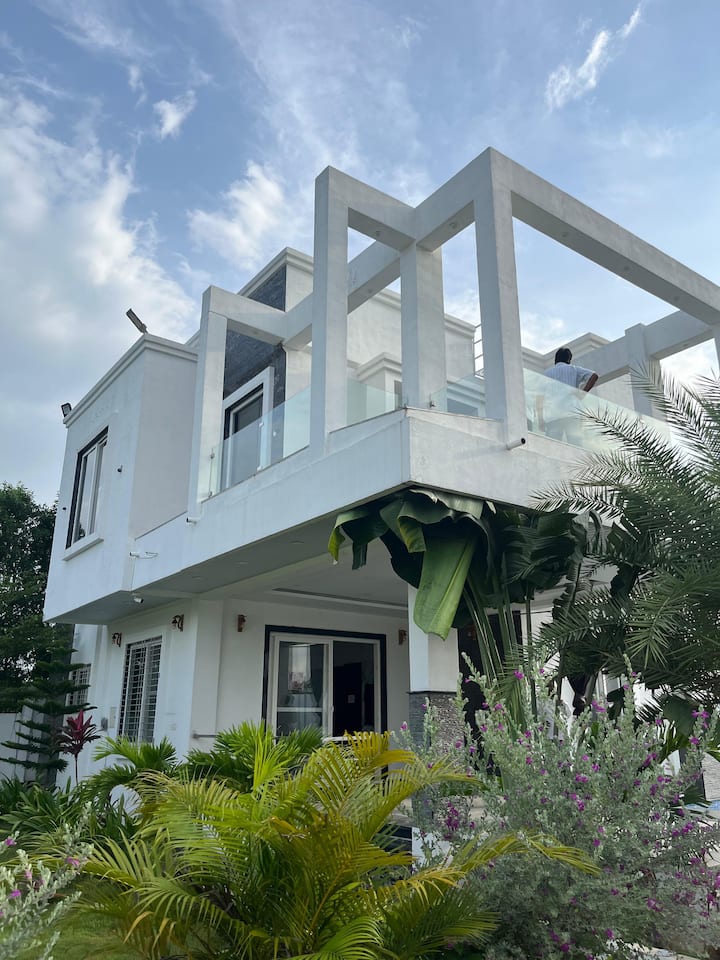 Serene Landscape And Your Nexthome Away From Home - ハイデラバード