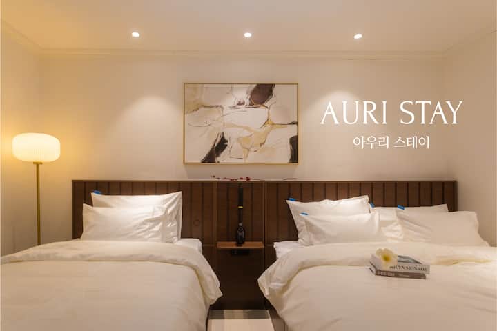 [특가세일] 합법숙소｜2호선 사당역 도보8분|공항버스6017 도보 8분| 조식  주차가능 - Seoul