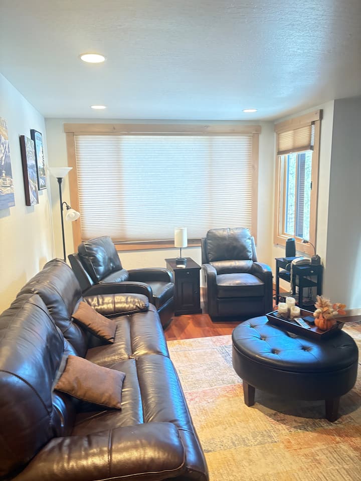 Condo On The Trail / Ski - 太浩湖