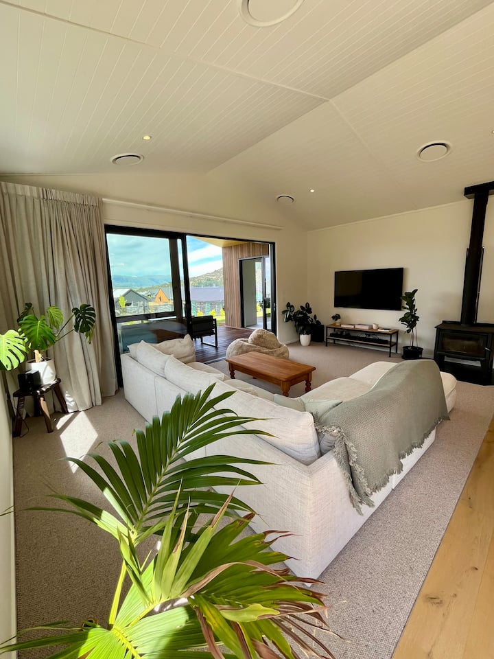 Home In Wānaka - ワナカ