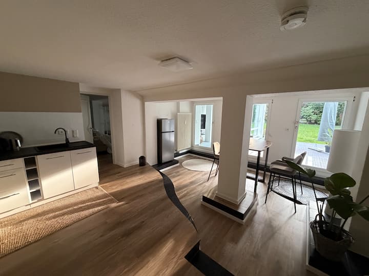 Schöne Zentrale Gartenwohnung - Düsseldorf
