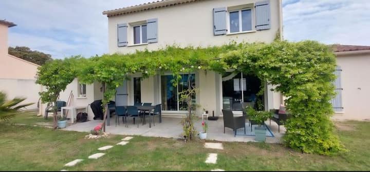 Maison Familiale En Provence Proche D'avignon - Le Pontet
