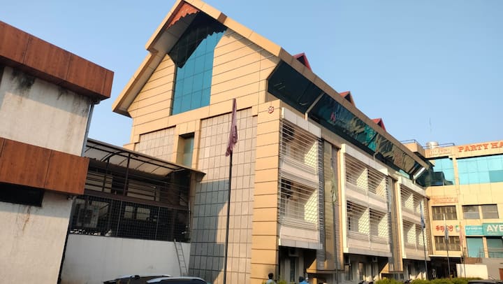 Hotel Palika Deluxe Ac Room - Hassan