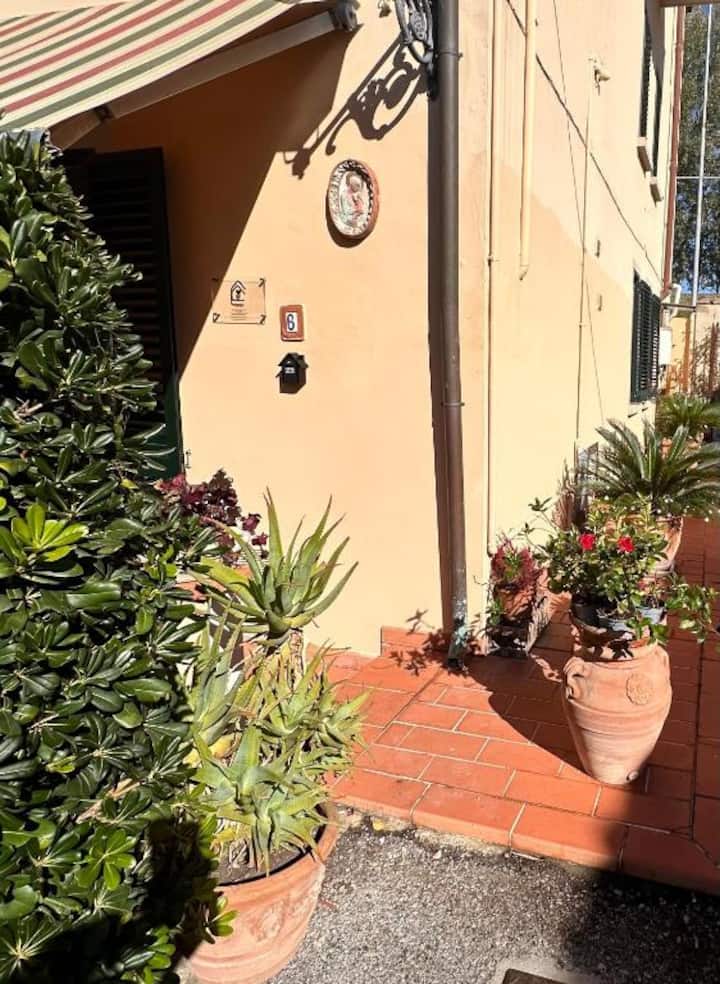 Al-ma Ampio Trilocale Con Parcheggio Vicino Pisa - Pisa