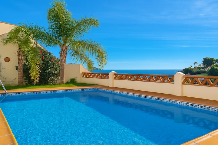 Gran Terraza Y Vistas Al Mar Con Piscina Y Parking - Almuñécar