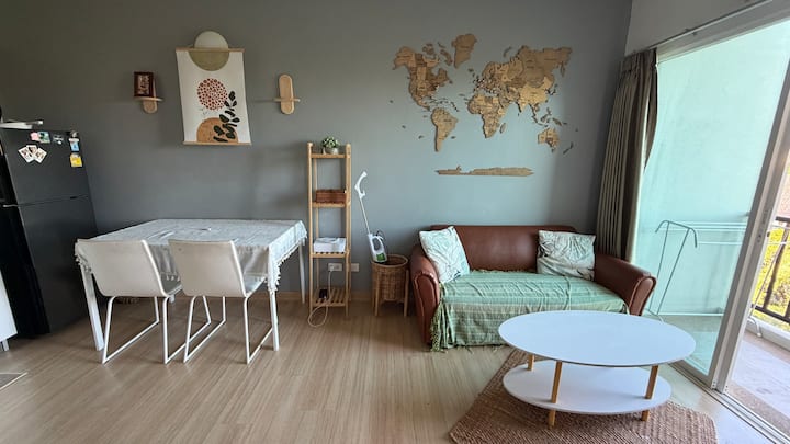 Modern 1 Bedroom Condo Close To Old City & Nimman - Chiang Mai