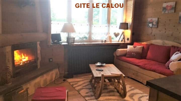 Gîte Le Calou Avec Cheminée Et Jacuzzi - Saint-Laurent-en-Grandvaux
