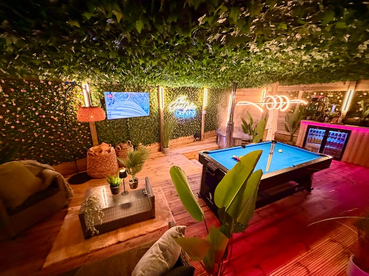 Raven Rock @ The Secret Garden Glamping - Ireland