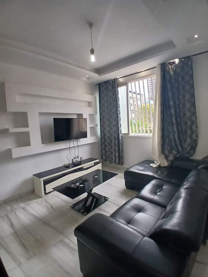 Cruzeiro’s Nest — Chic 2br Retreat In Kinaxixi - Angola