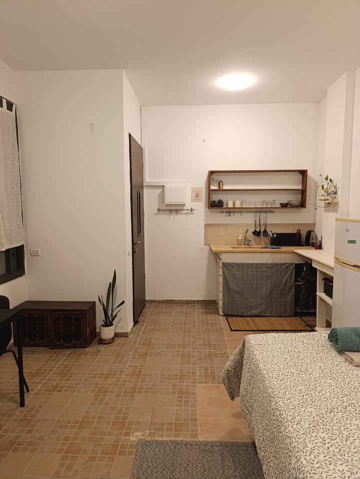 היחידה בצוקים - Israel