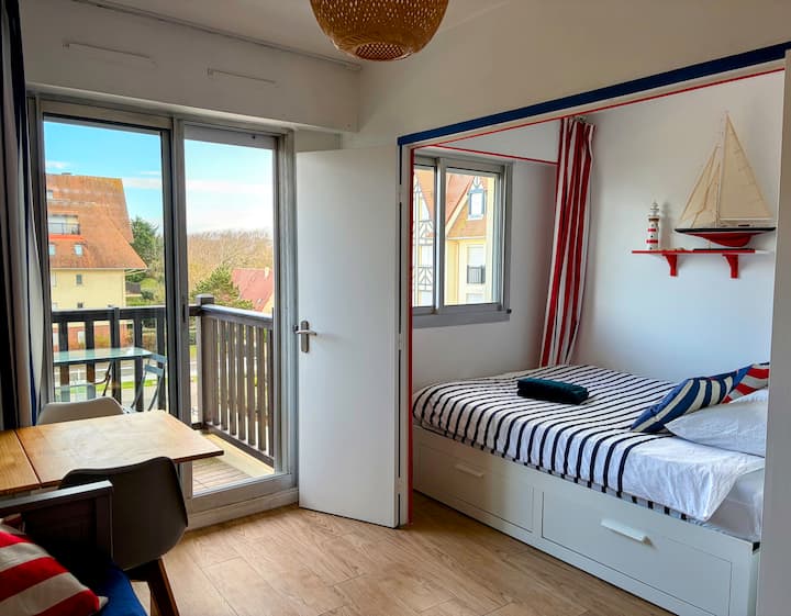 Bel Appartement Vue Mer, Balcon, Piscine Et Tennis - Cabourg