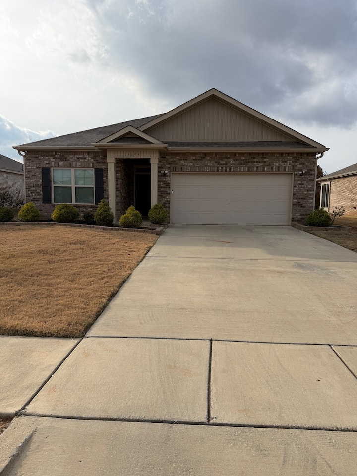 Harvest Home Minutes From The City! - Huntsville