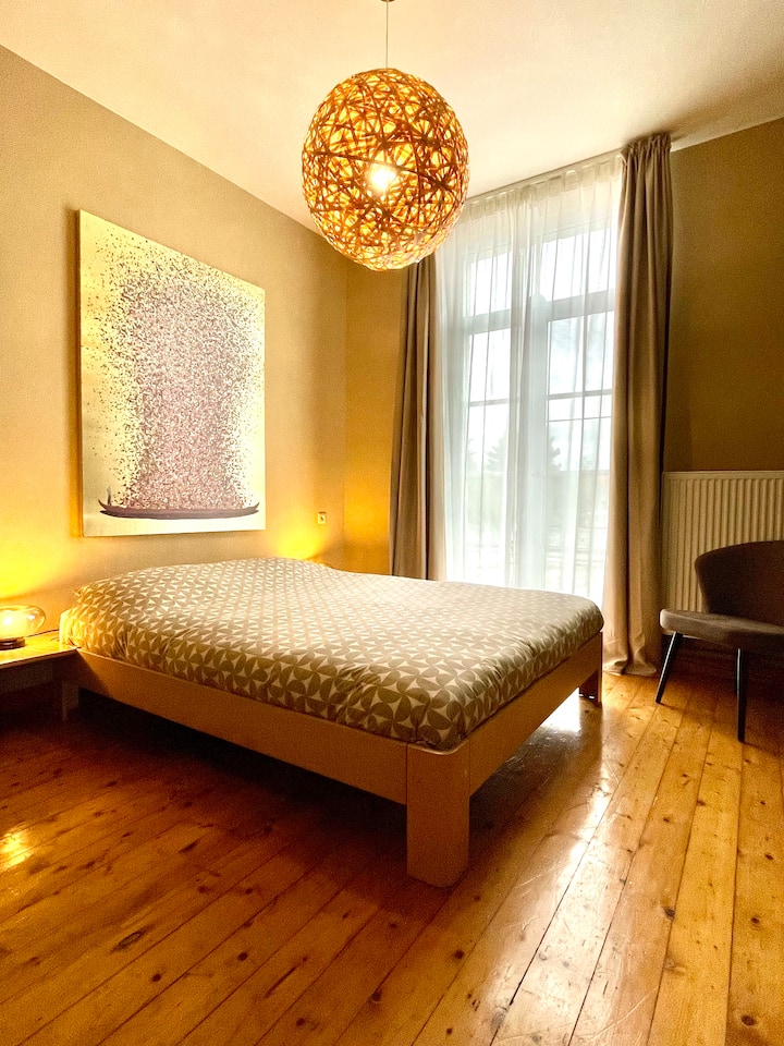 Authentieke Accomodatie In Volksbuurt - Ghent (Belgium)