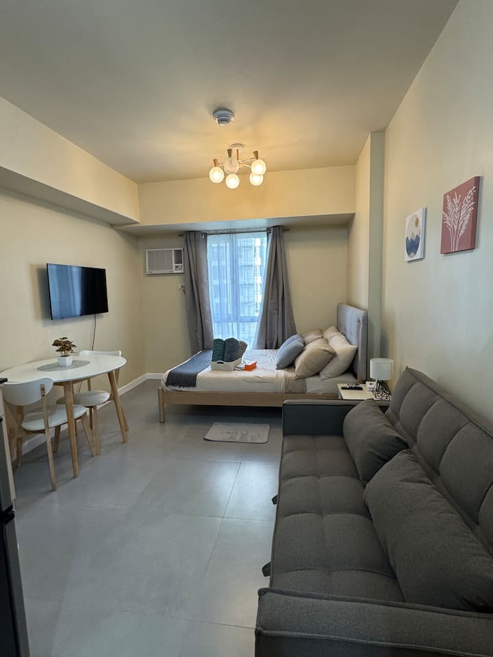 Iii Cozy Studio In It Park W/ Pool - Cebu City