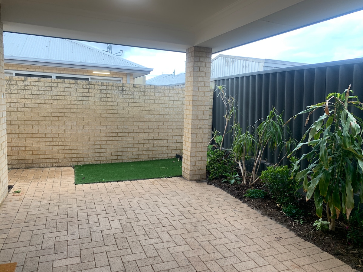 Alojamiento en East Cannington - Casas en renta en East Cannington ...