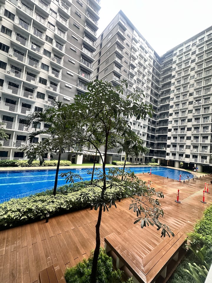 Elarine’s Place 3 @ Shore Residences Moa Pasay - Pasay