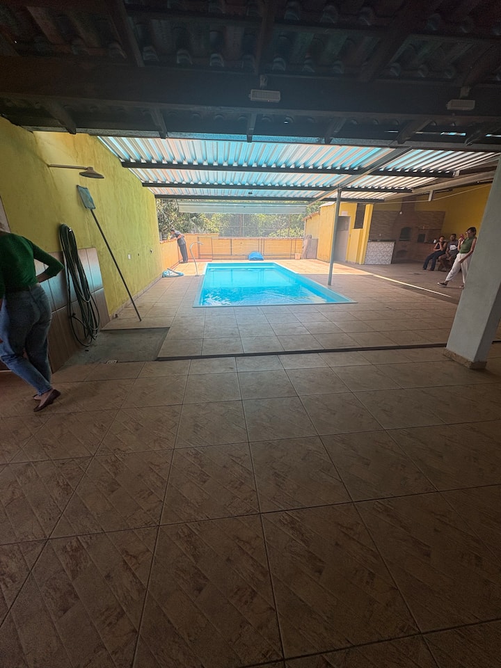 Rancho Com Piscina Aquecida E Lazer Em Araxá - Araxá