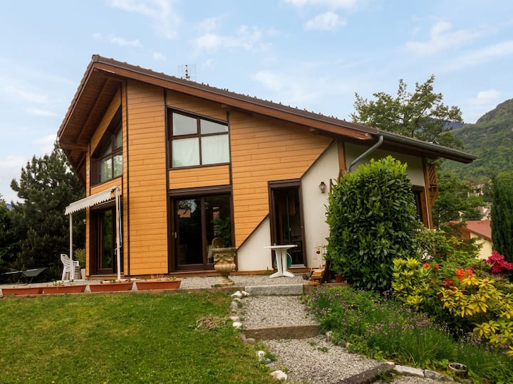 Maison - Chalet - 40 Min Du Ski Ou Lac D’annecy - Albertville