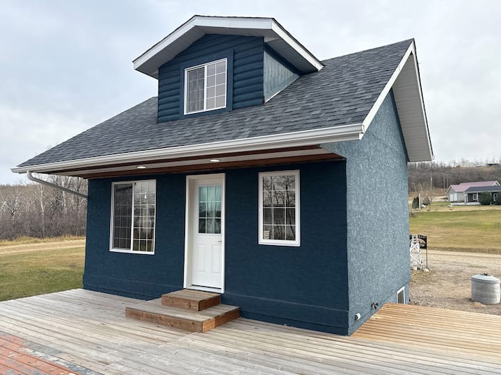 Castaway Cabin - Manitoba