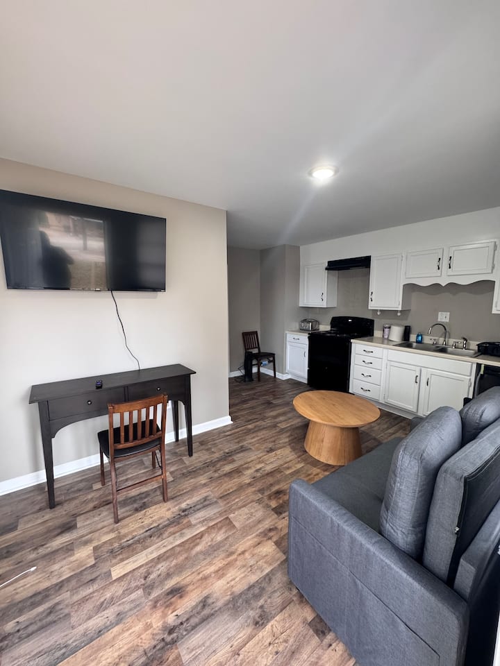 Pecan Shade Guest House - Jonesboro, AR