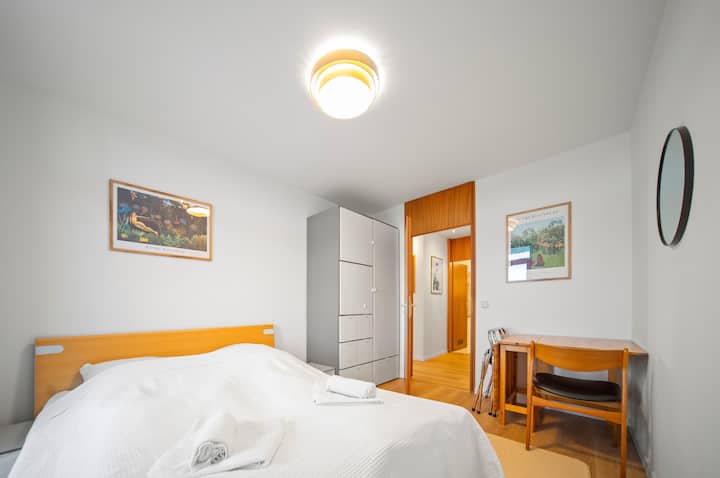 Top 1,300 Sq Ft 4-room Apt - 20 Min To Downtown - Múnich