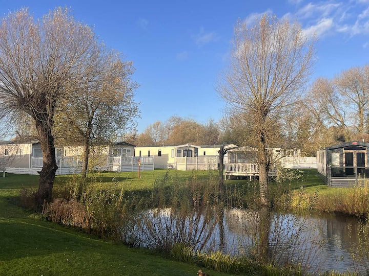 Hygge Hoburne, Your Cosy Retreat In The Cotswolds - Cirencester