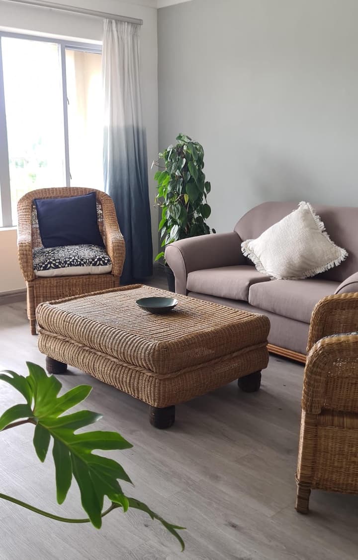 Stylish Family-friendly Flat In Complex With Pool - Plettenberg Bay