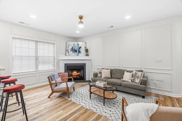 Peaceful Retreat Near Dt Raleigh With King Bed - Clayton, NC