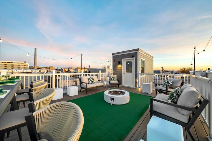 Oversized Modern Loft W/ Roof Deck - South Philly - Point Breeze - Philadelphia