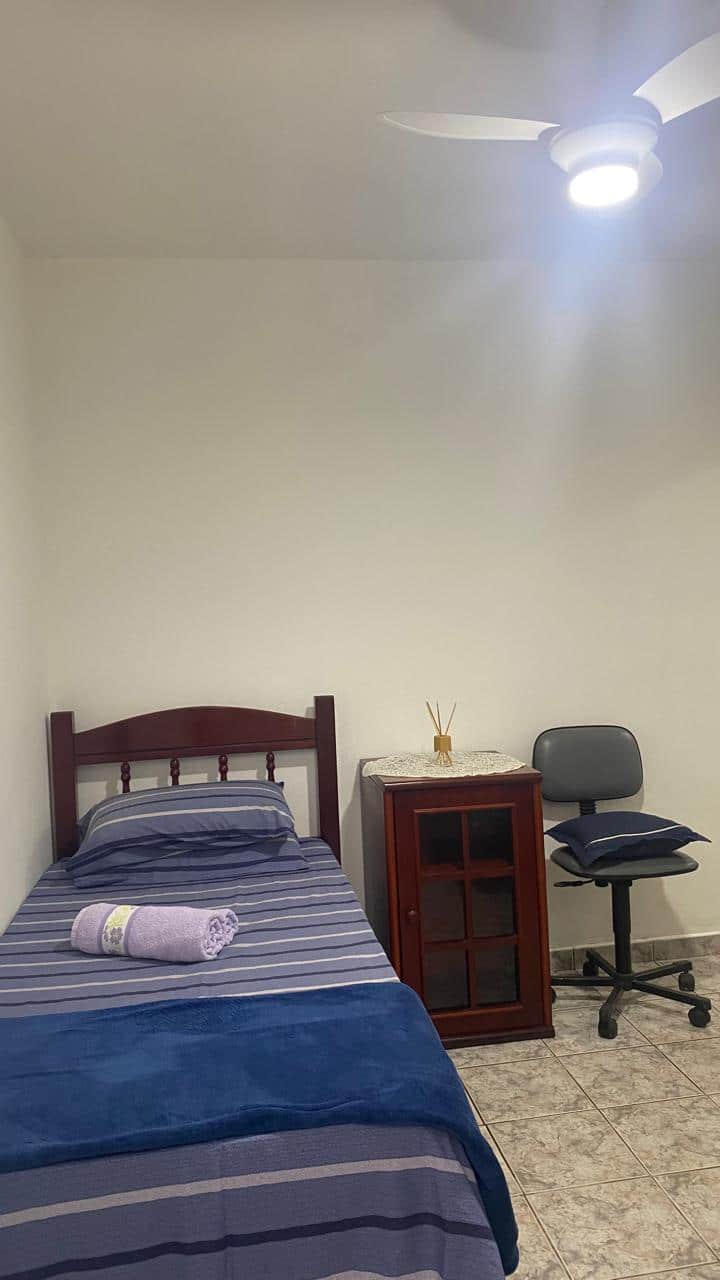 Edícula No Centro, Ao Lado Da Prefeitura E Estação - Poá