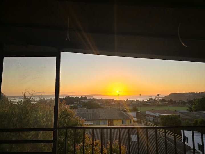 Acogedora Cabaña Con Vista A La Bahía - Quintero